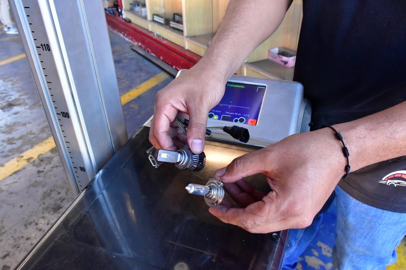 Descubre cómo seleccionar los focos ideales para tu vehículo