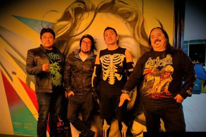 El sabor del rock: Édison Sánchez fusiona música y postres en Ambato