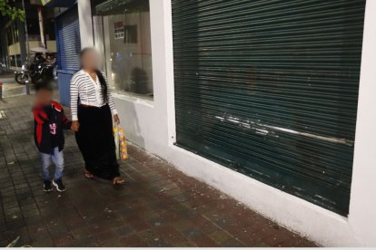Quito | "A los 12 años ya reciben el charol": el centro que cuida a los ...