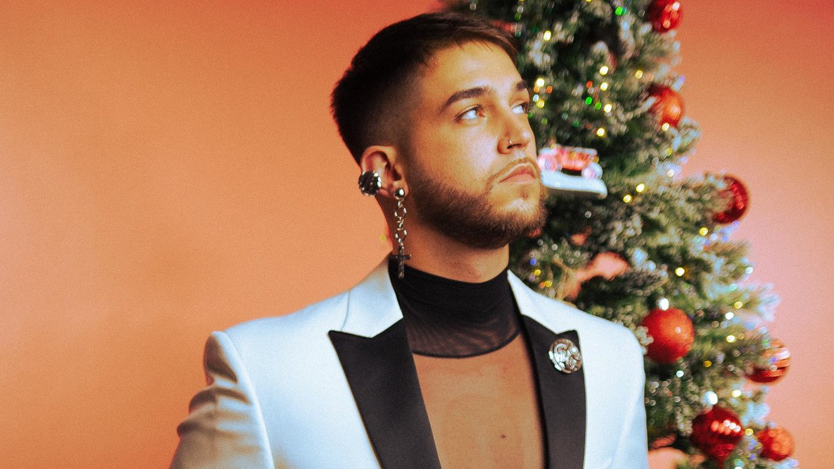 St. Pedro estrena su disco navideño y sueña con cantarle a Ecuador