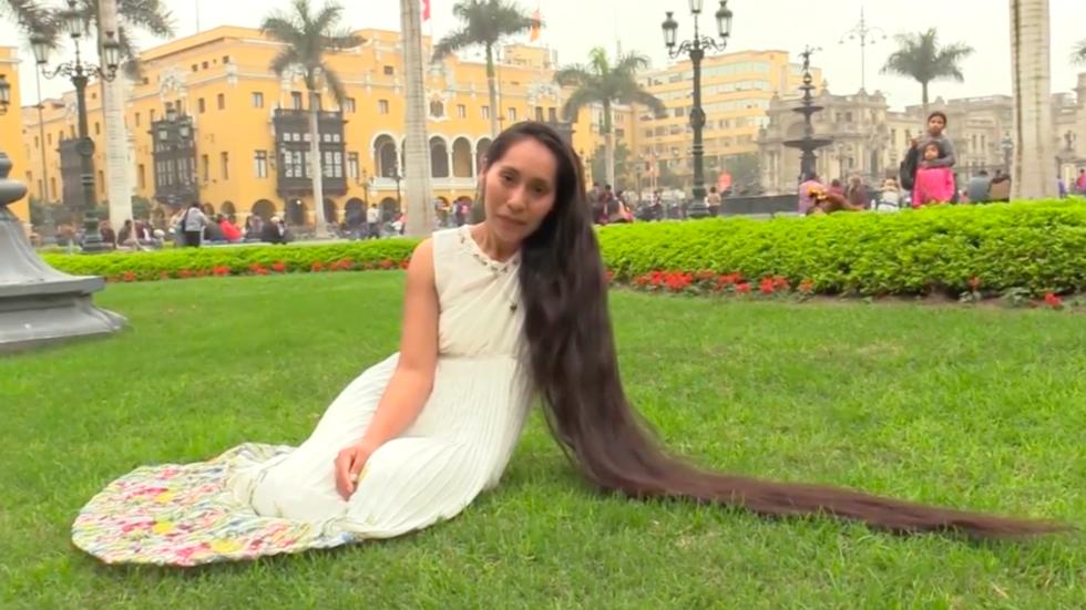 ¡La “Rapunzel peruana” no se corta el pelo desde que nació!