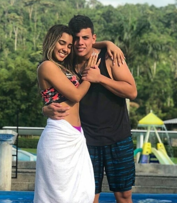 ¡La historia de ‘Chesko’ y Renata Mejía!