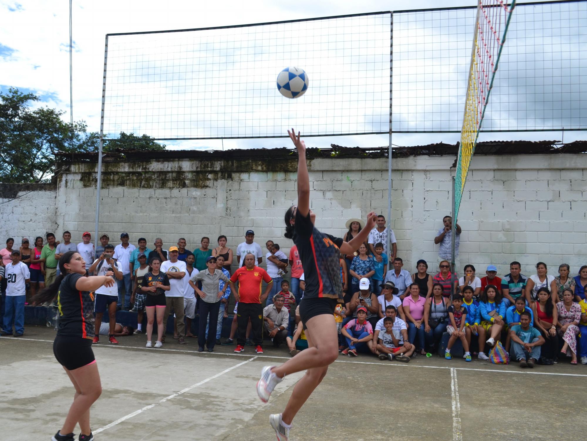 Ecuavóley, el deporte ‘made in Ecuador’ convertido en acontecimiento social