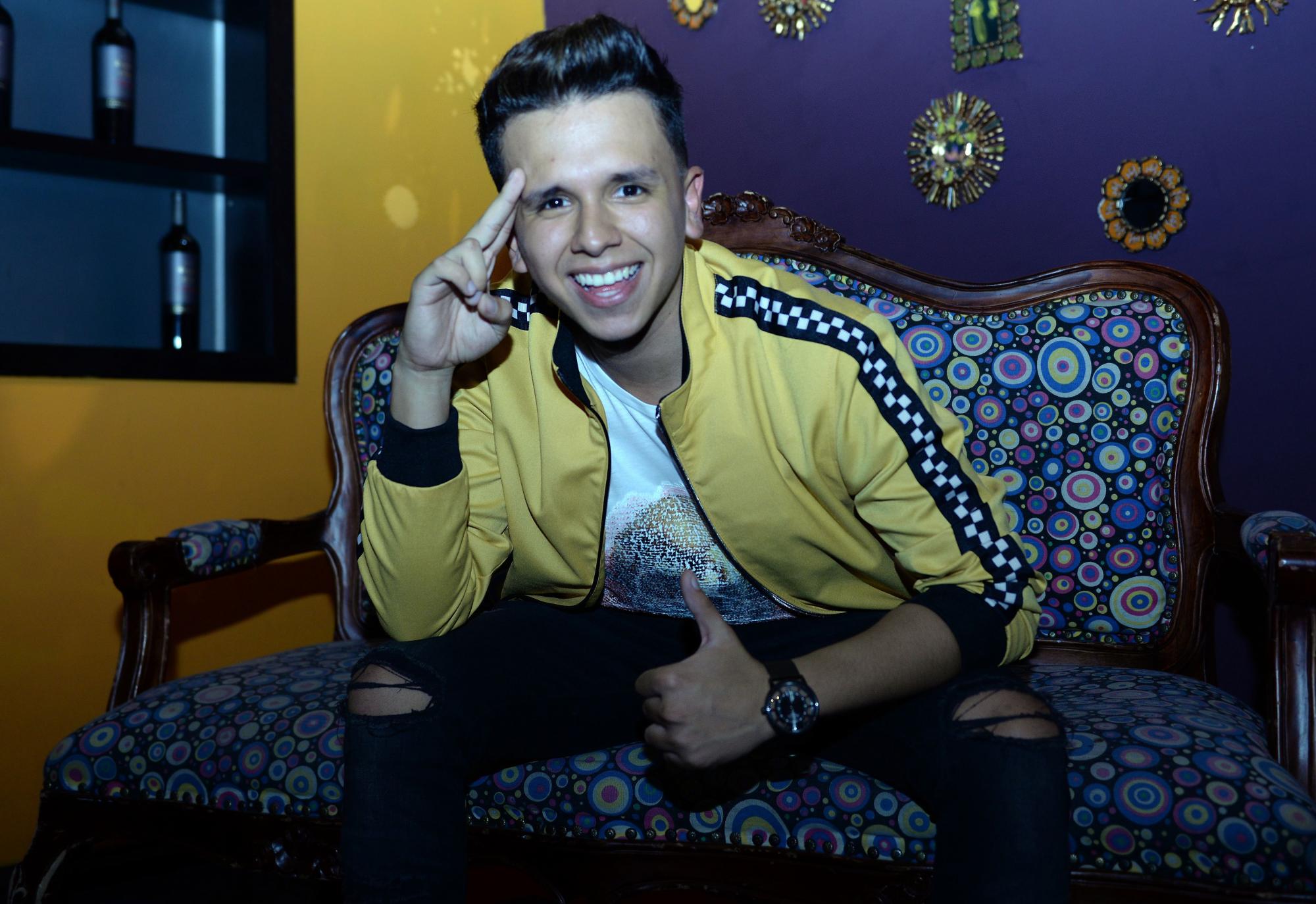 Maykel se va de 'aventura' en su nueva canción