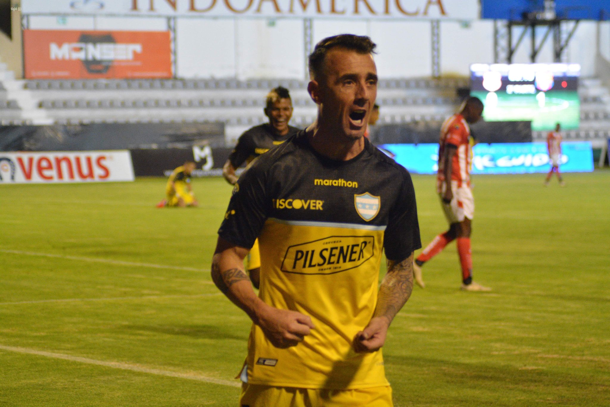 Kitu Díaz llegó a los 50 goles con Barcelona
