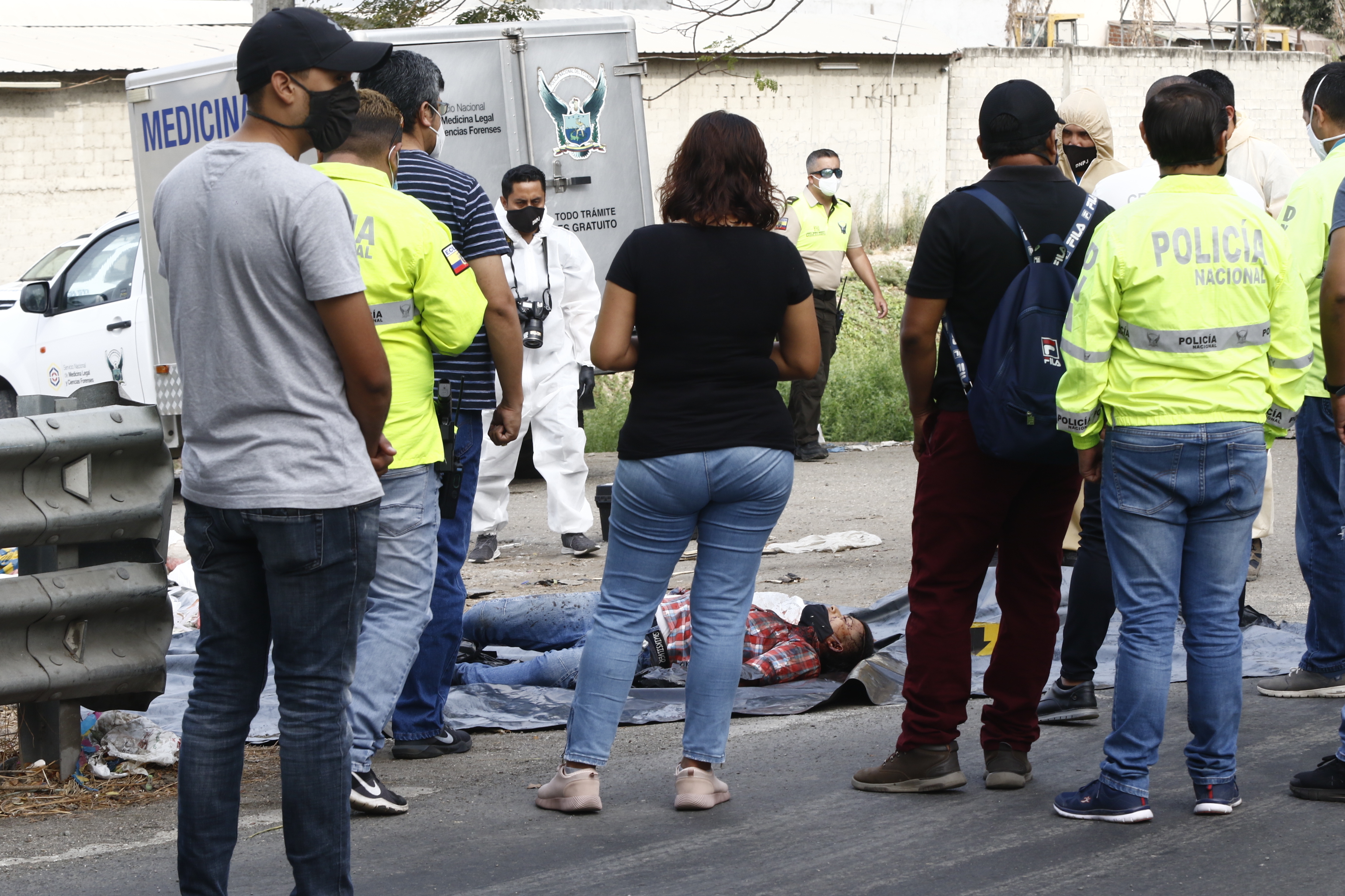 ¡Regresó en un ataúd!