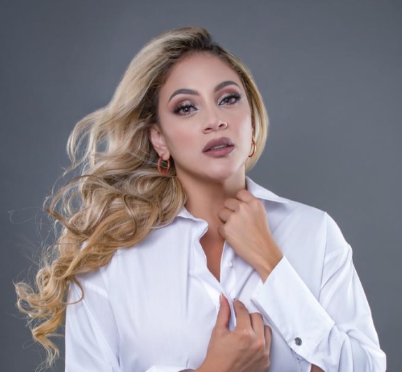 Ángela Orellana: "No vengo a serruchar a Fabiola Véliz"