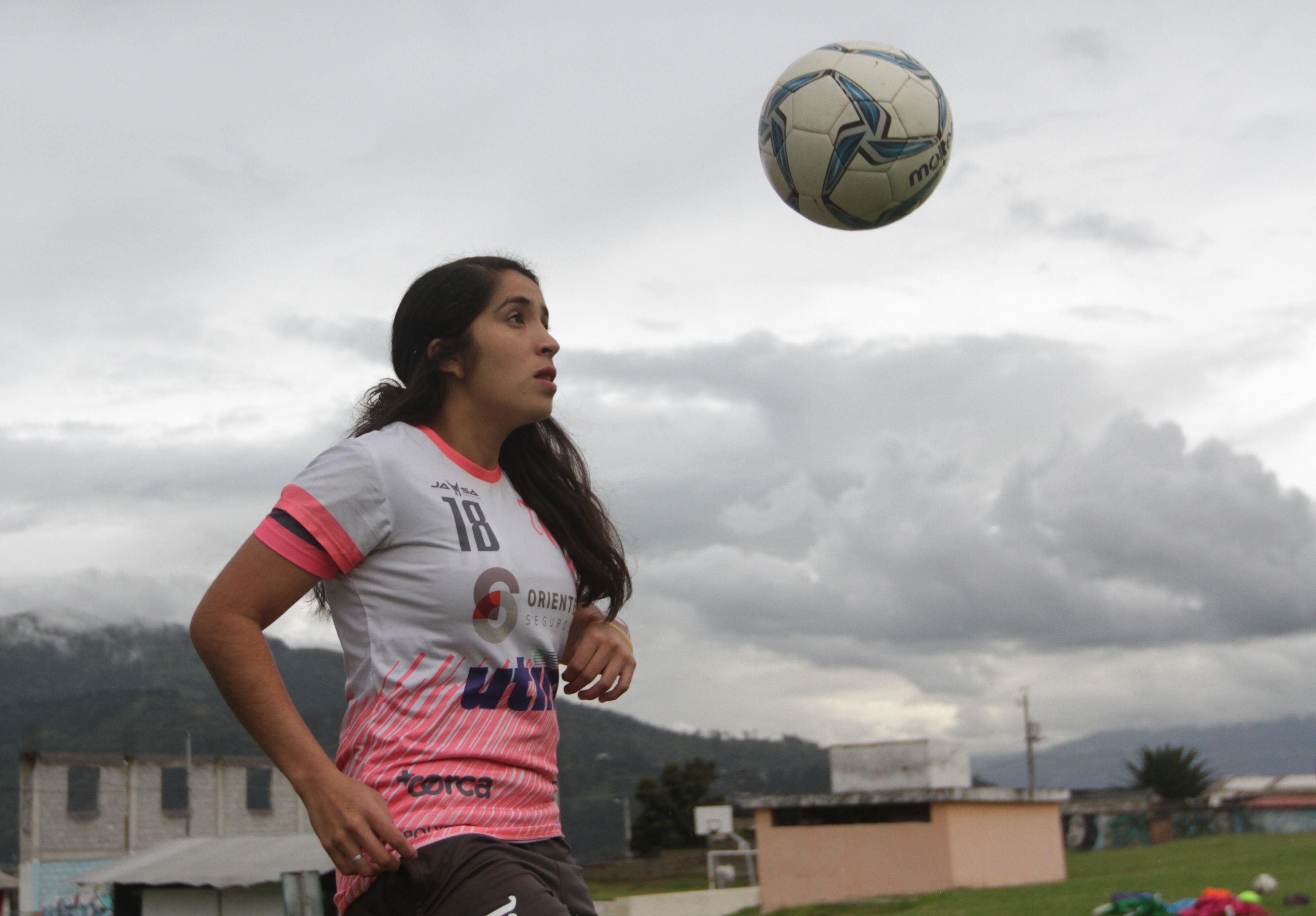 Ámbar Torres: El fútbol es su pasión y vida