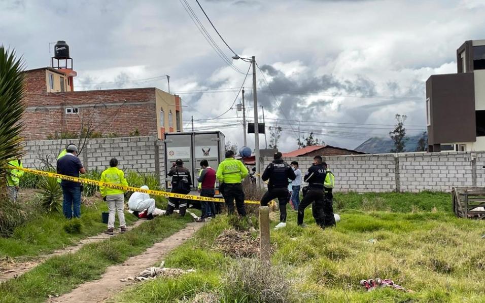 Con pico de botella habría asesinado a su conviviente
