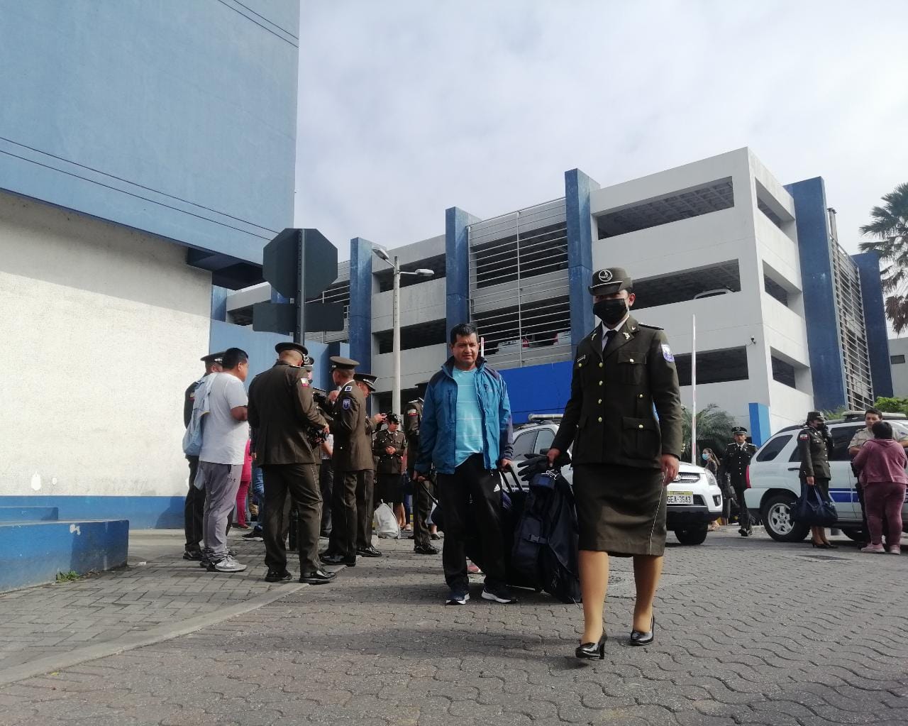 Guayaquil: Llegan los 300 policías para reforzar la seguridad ciudadana