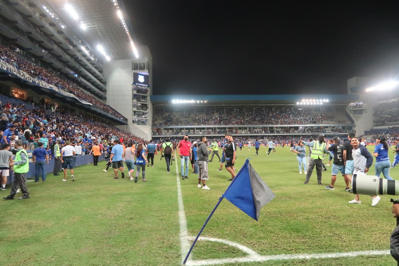 Emelec: En el estadio Capwell se vivió el show de los penales