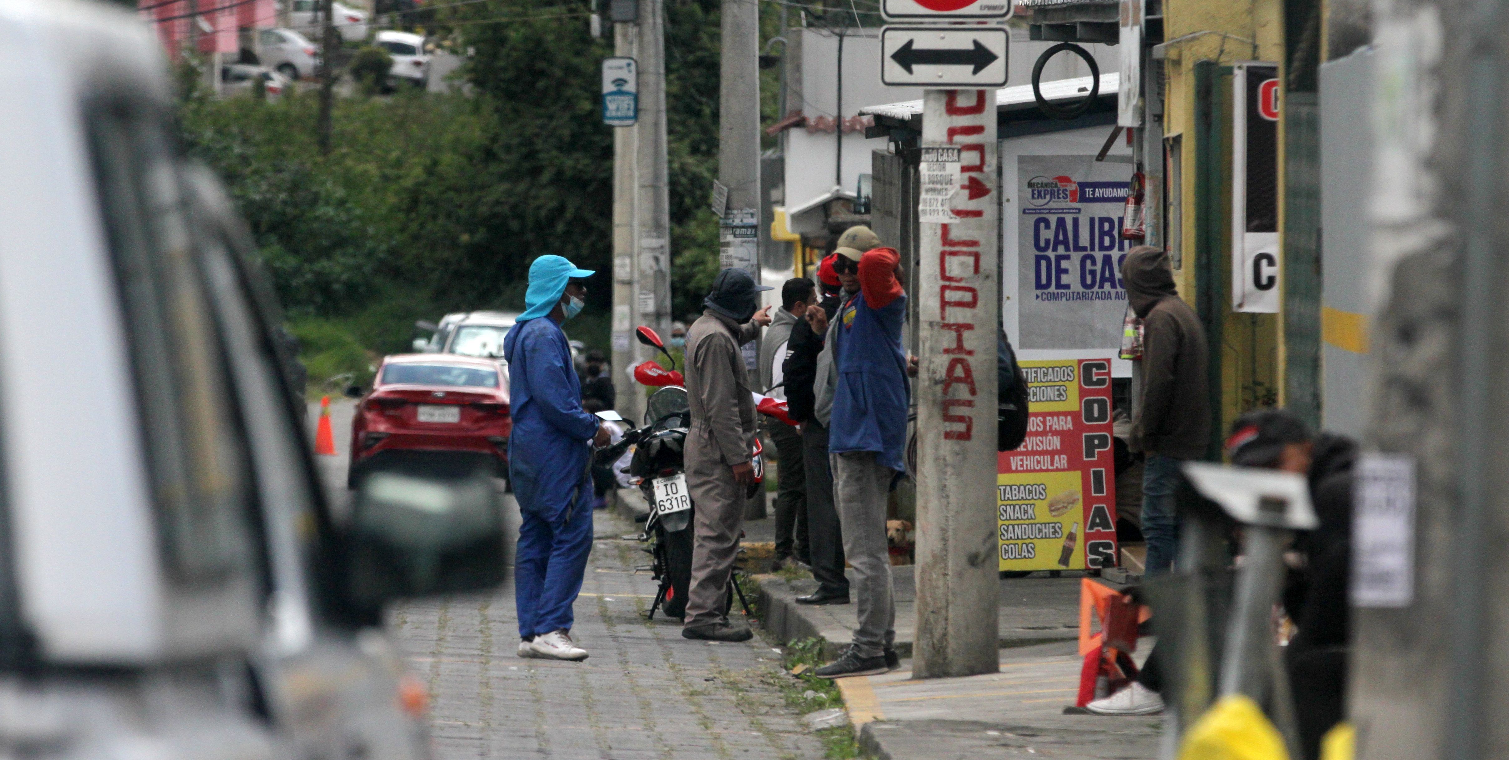 La revisión vehicular volvió en Quito... y los aprovechados también