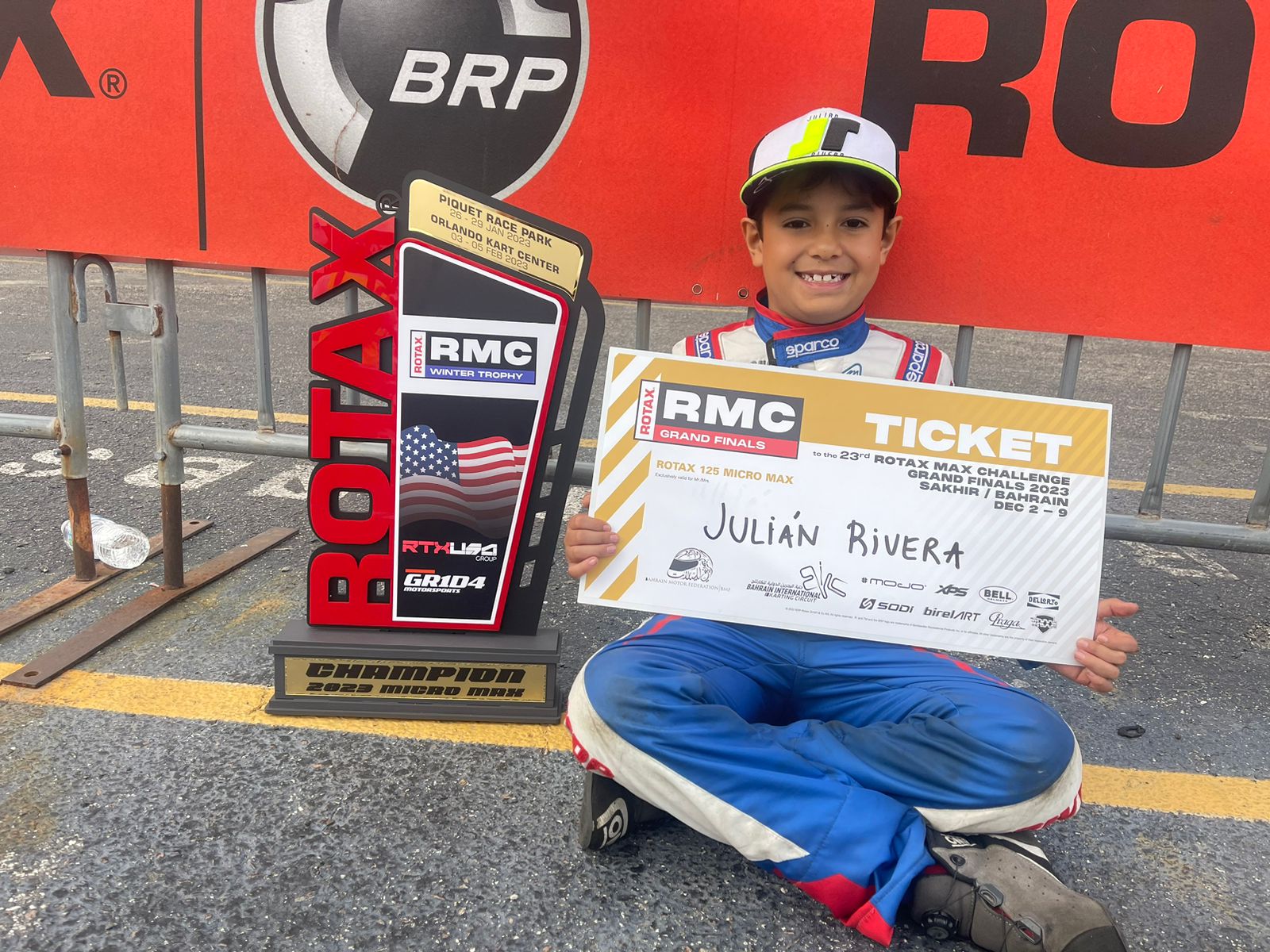 Julián Rivera ‘vuela’ en la Yoni