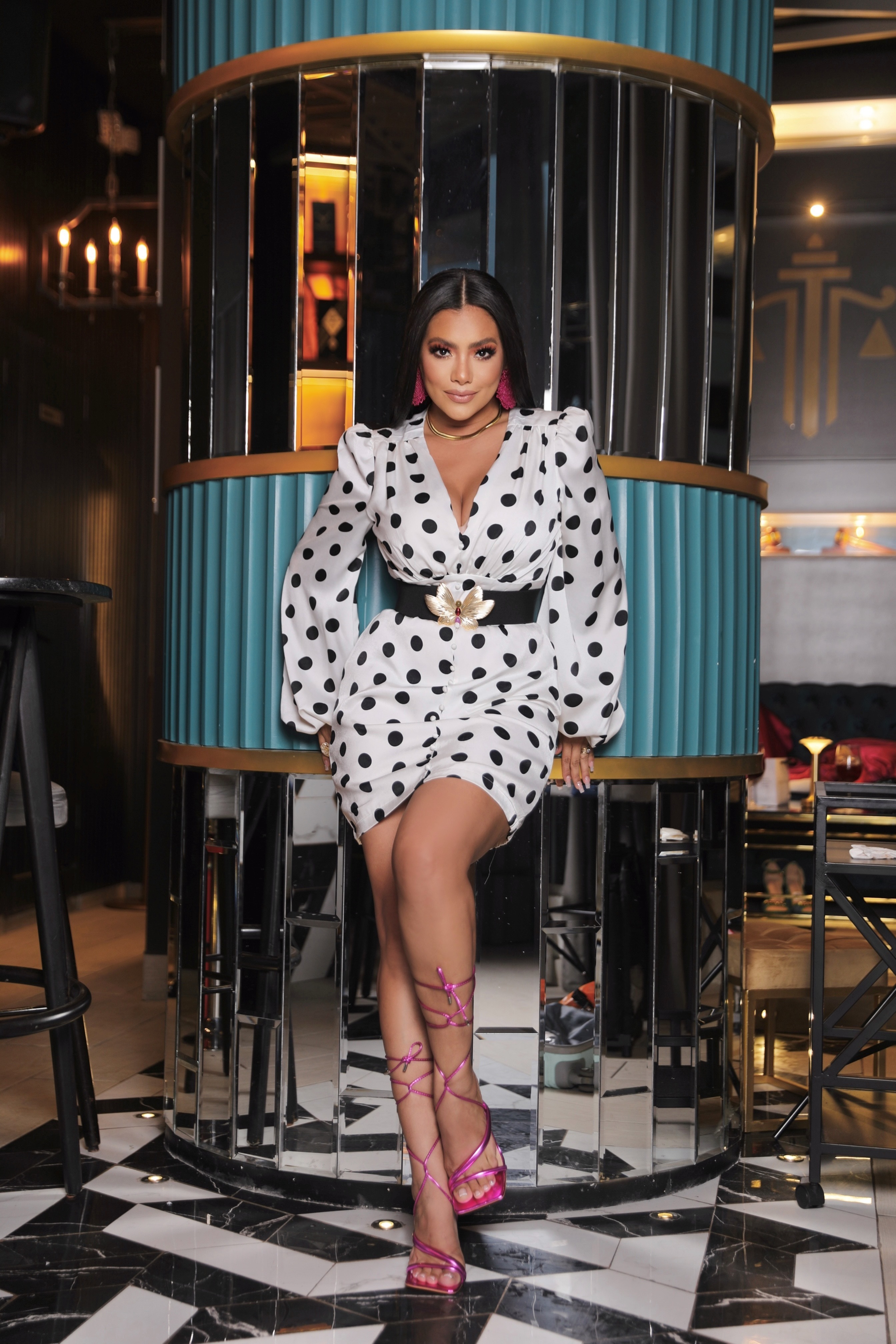 Dora West se cataloga exigente, pero no diva