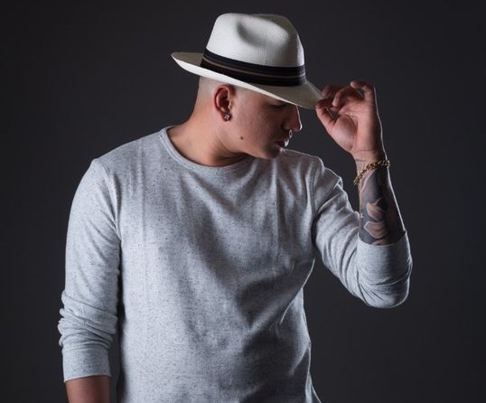 Quién es King VIP, el ecuatoriano que triunfa con su reguetón hasta en ...