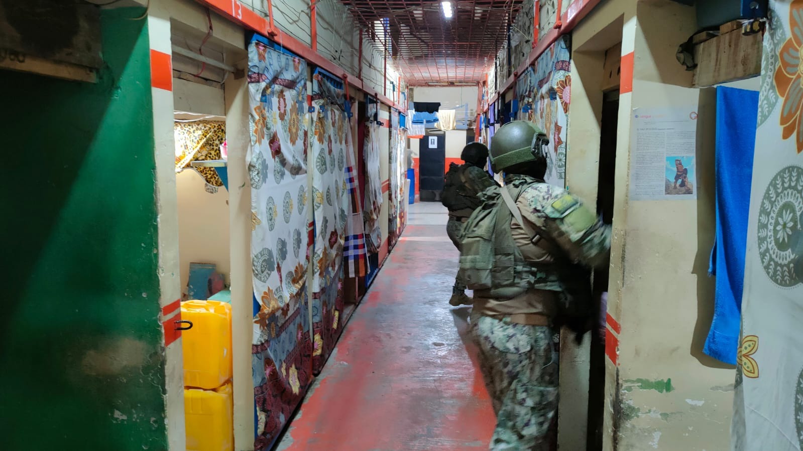 Un Nuevo Hallazgo De Armas En La Cárcel De Esmeraldas Genera Alarma