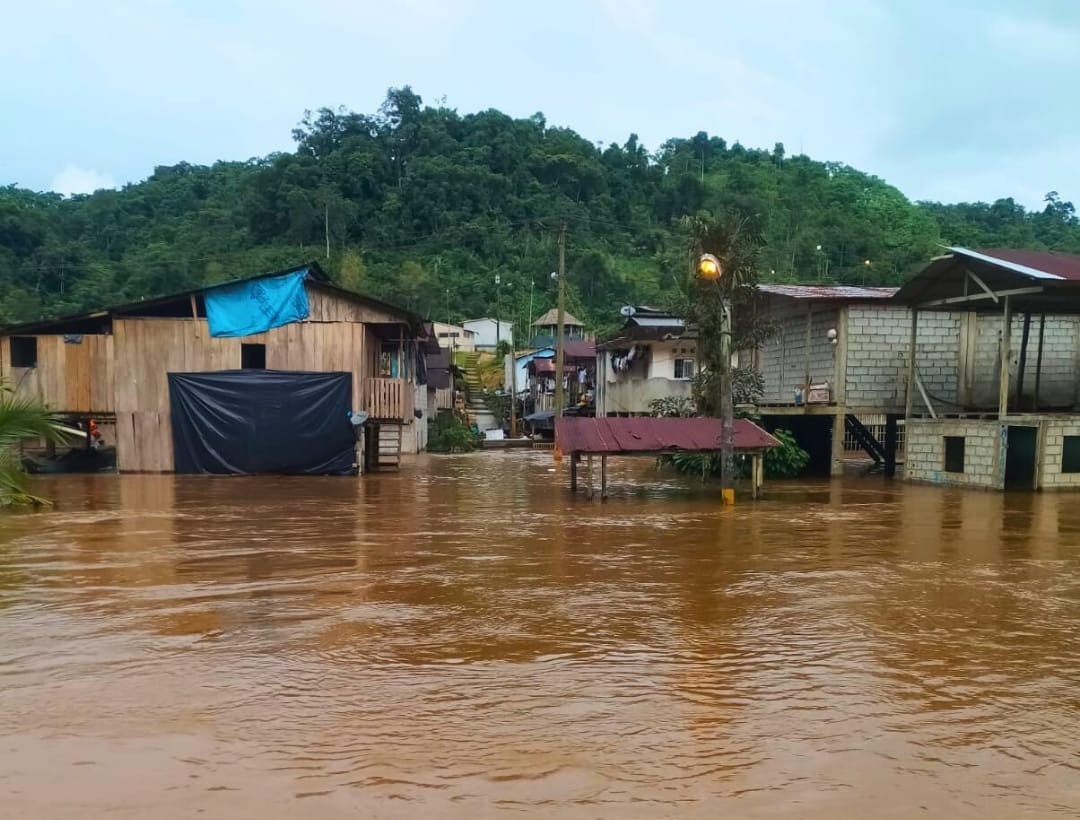 Emergencia en Esmeraldas: Inundaciones y deslizamientos golpean a Eloy ...