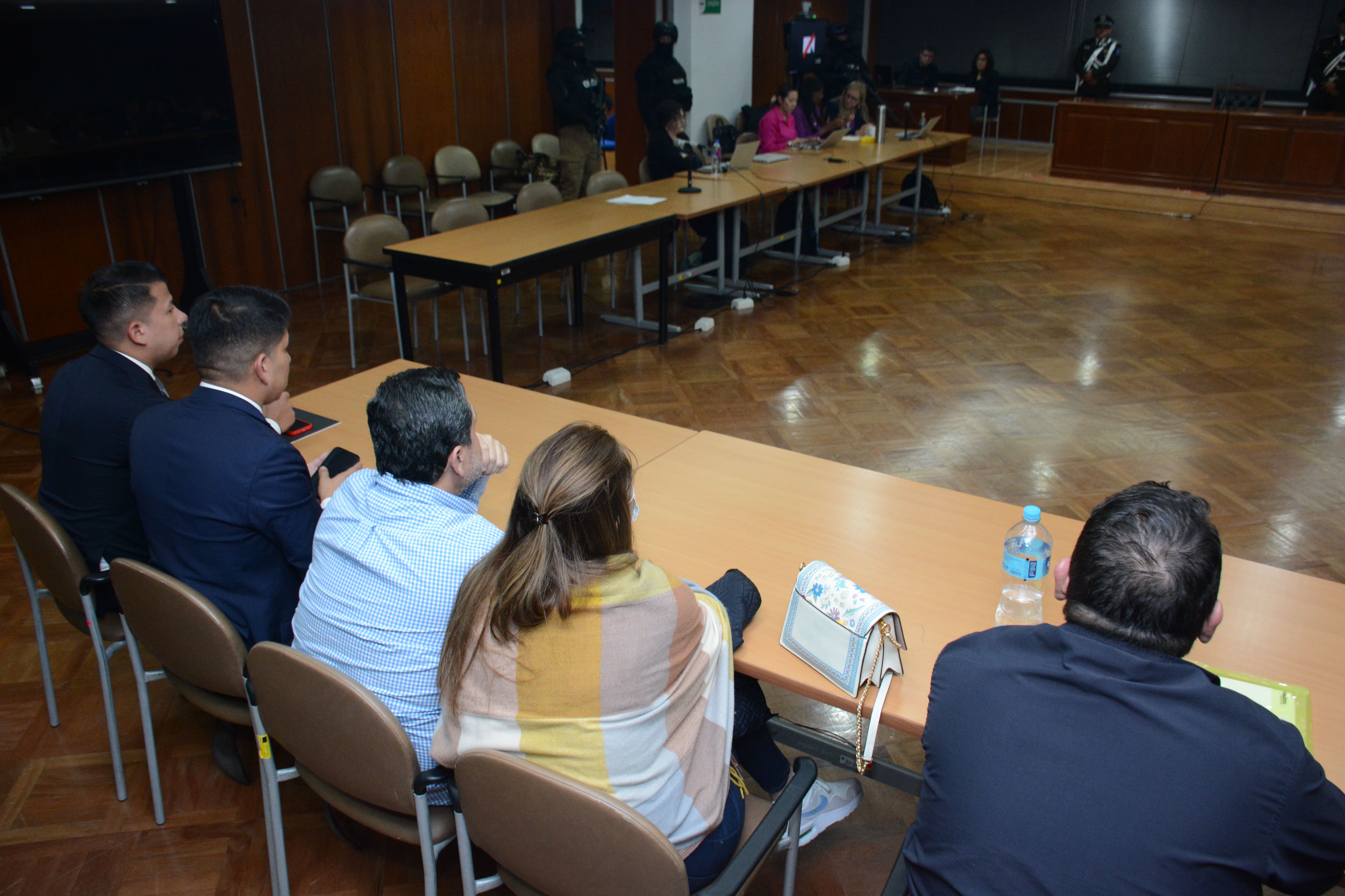 Caso Purga: Nebot y María Josefa Coronel, enfrentados por Pablo Muentes