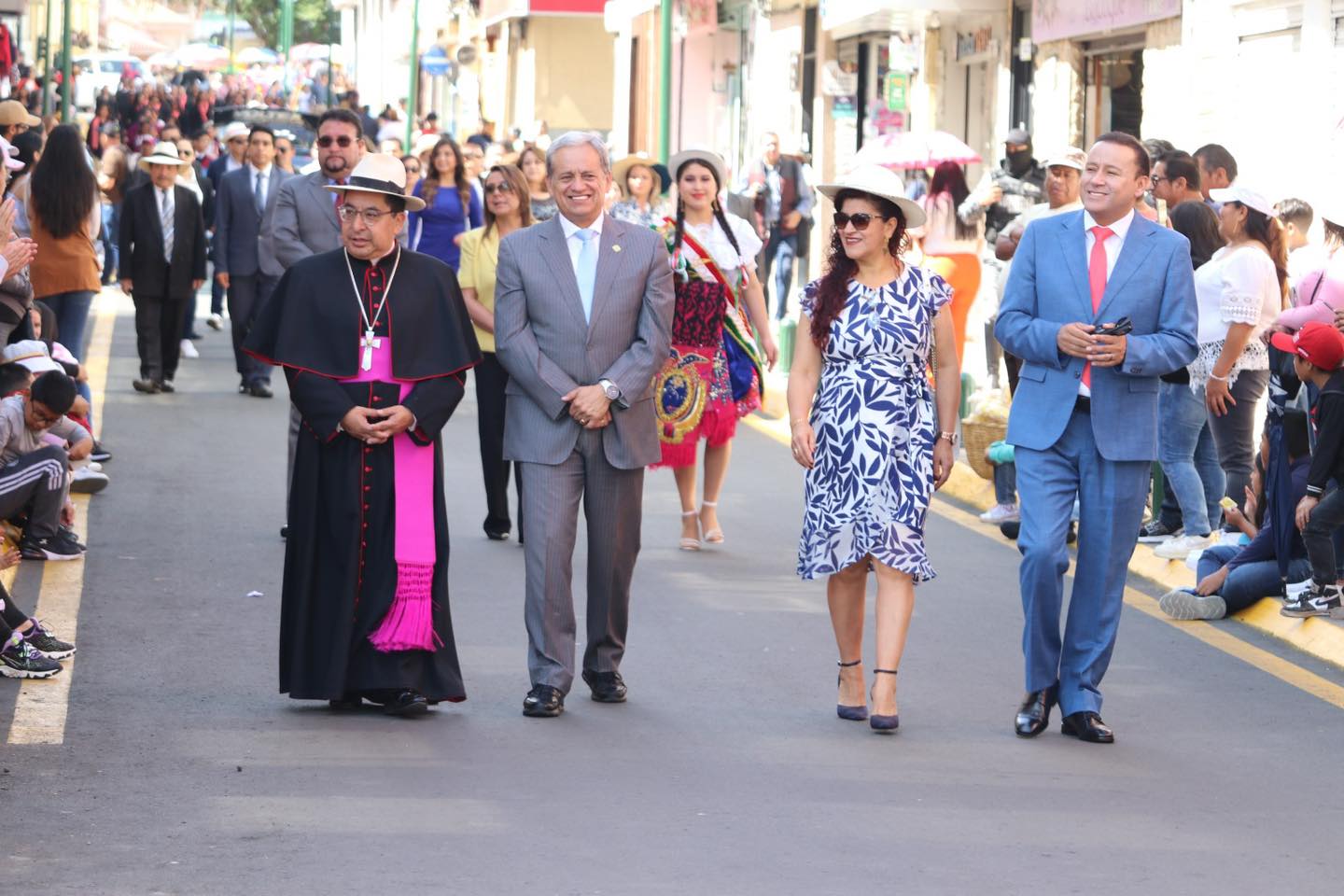 Azogues: Candidatas resaltan las tradiciones, historia y atractivos ...
