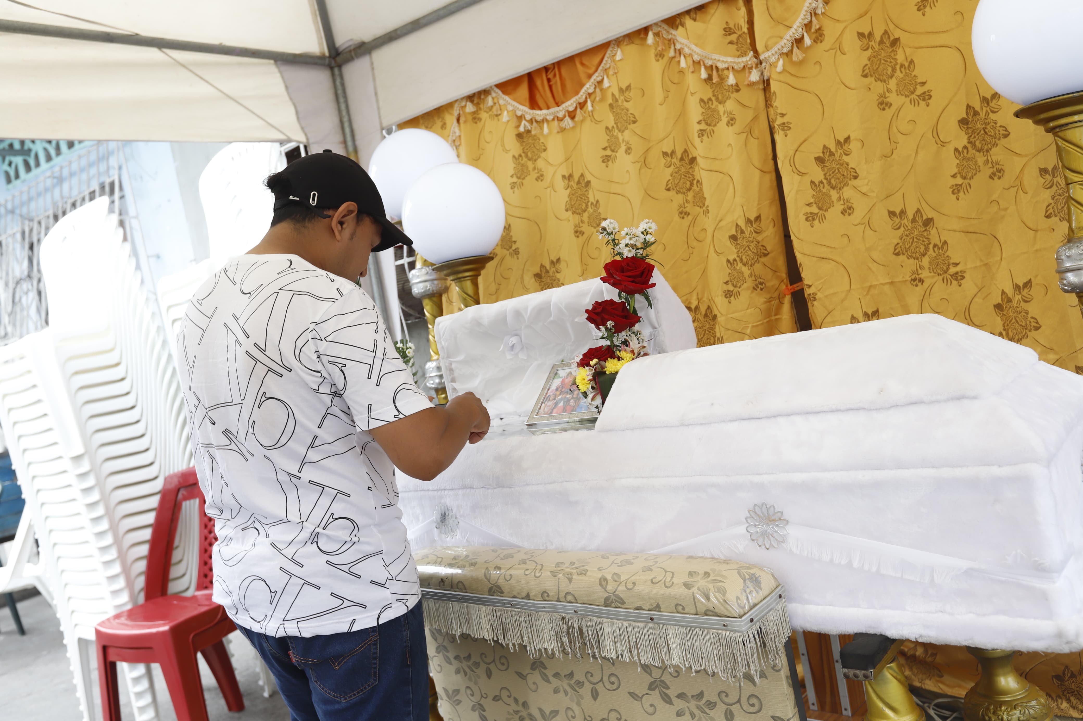 El triste adiós a Eliana, la niña víctima colateral de un atentado en ...