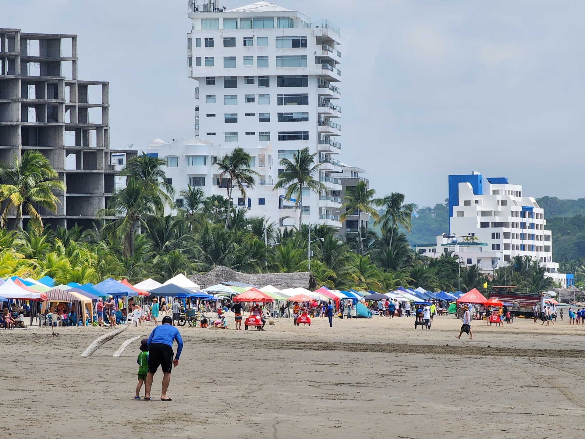 La encantadora playa de Same, un atractivo del sur de Esmeraldas ...