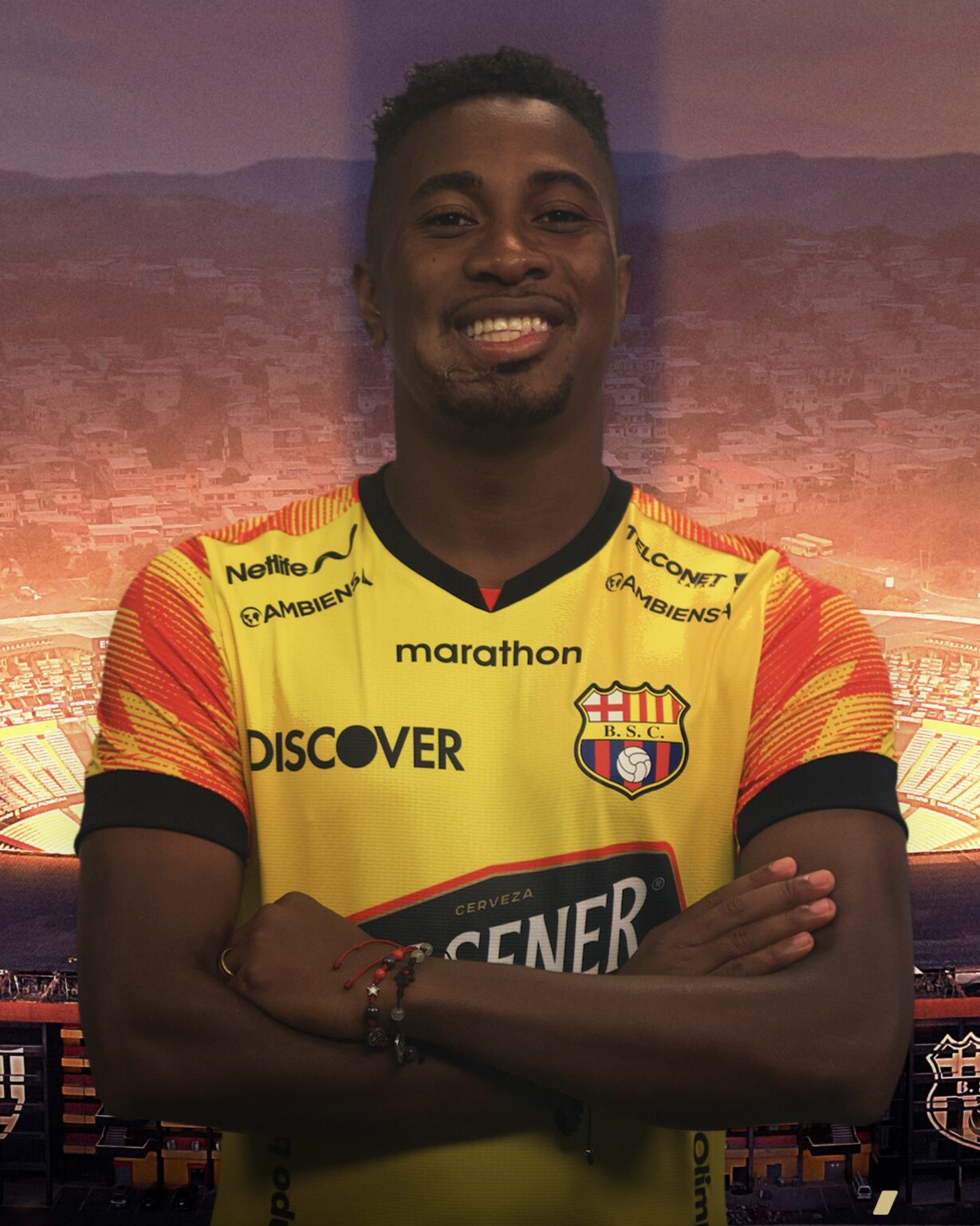 Bryan Carabalí y un camisetazo más: Adiós Emelec, ¡Hola Barcelona!