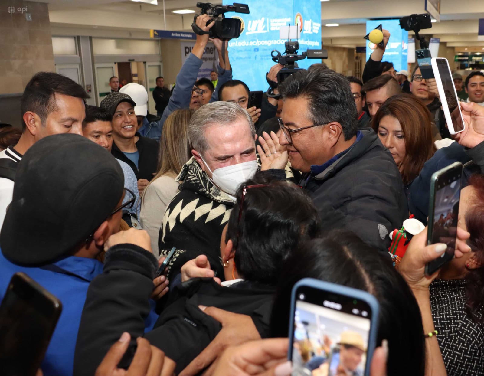 Ricardo Patiño regresa a Ecuador: Fin del exilio para postularse a la ...