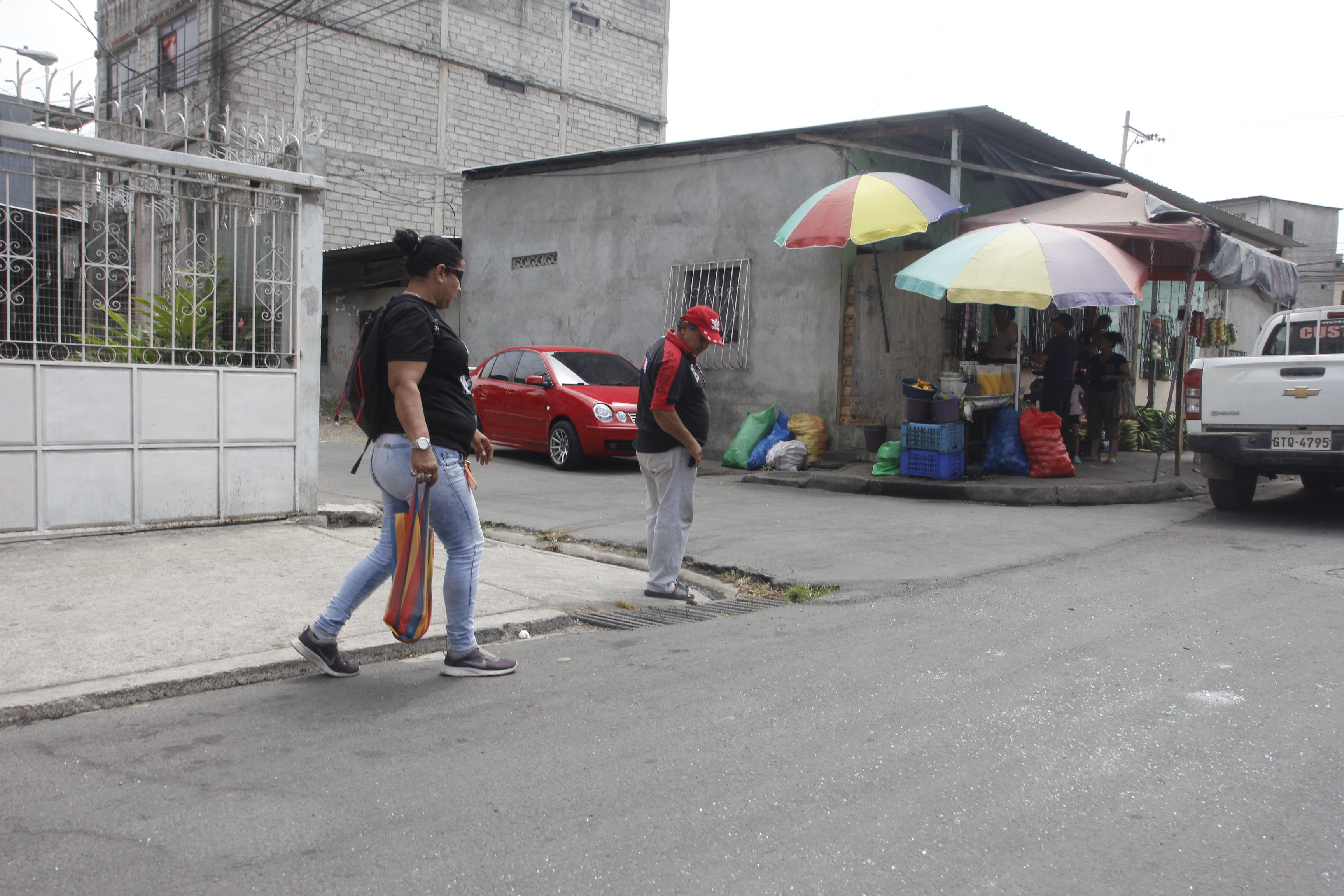 Pareja fue baleada en Guayaquil, pero el hombre murió y la mujer sobrevivió