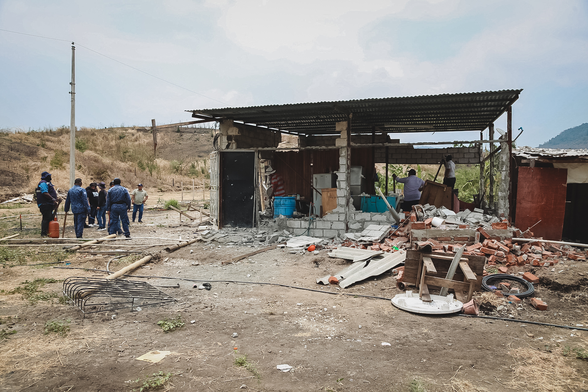 Desalojo en Socio Vivienda 3: ¿Por qué se derribaron algunas estructuras?