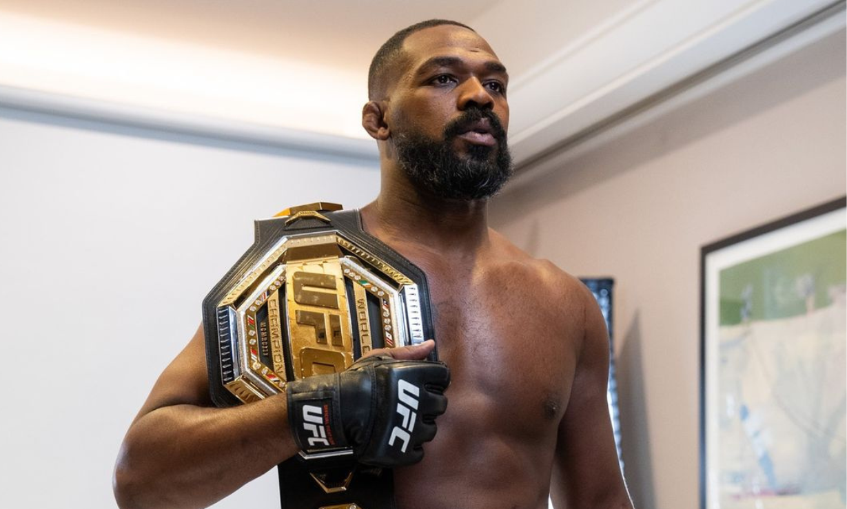 UFC 309: Fecha, hora y cómo ver el regreso de Jon Jones en Ecuador