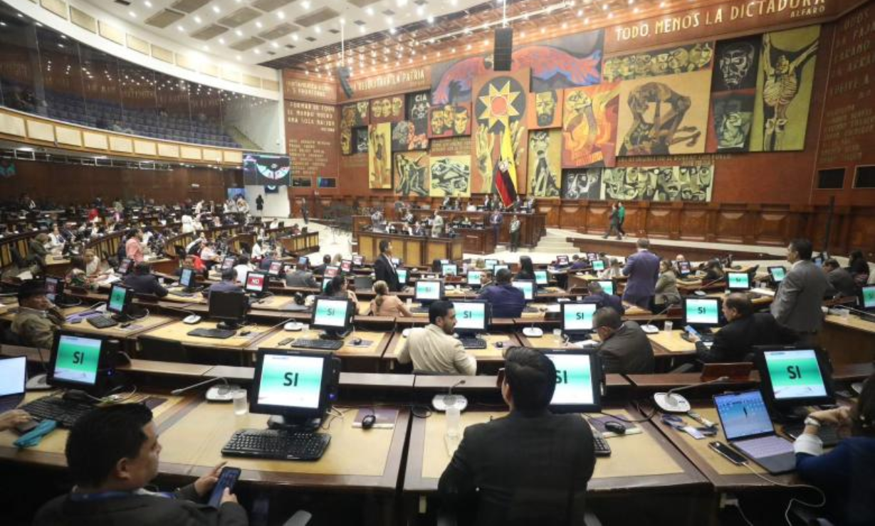 Asamblea Nacional Ecuador: ¿Cuántos días trabajan los asambleístas y cuánto ganan?