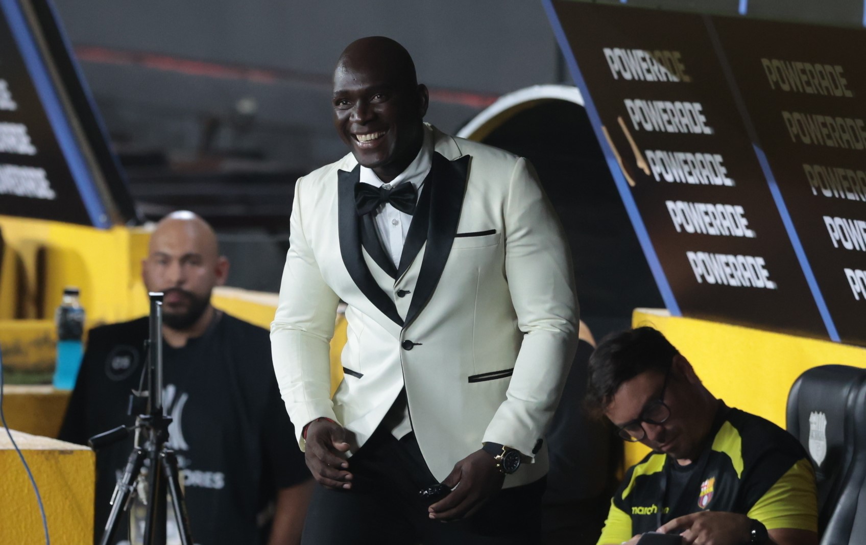 Los 5 mejores 'looks' de Segundo Alejandro Castillo en el banquillo de ...