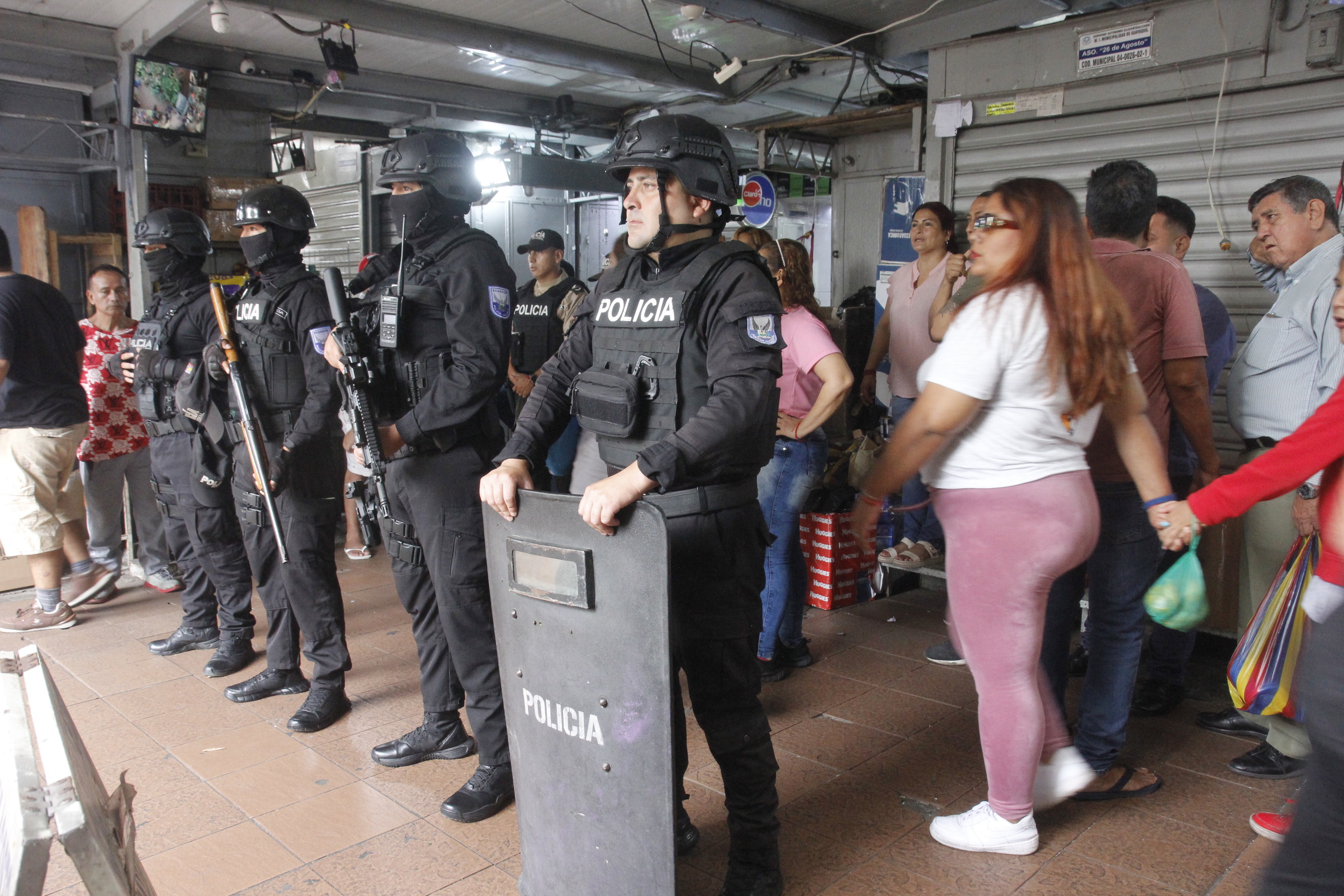 El día después de la explosión en La Bahía: miedo, fe e inéditos ...