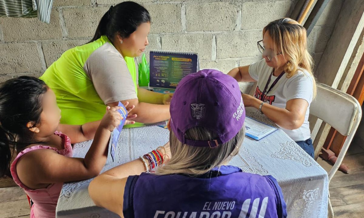 Vacuna hexavalente se incorpora al esquema de inmunización infantil en ...