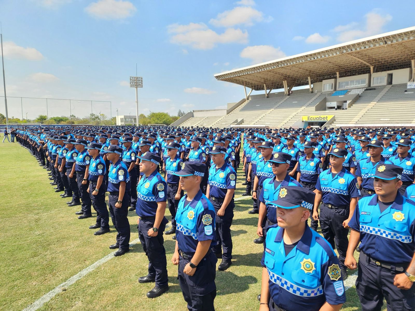 Aquiles Álvarez sobre Orgullo Guayaquil 2025: "Quieren que les demos todo gratis"