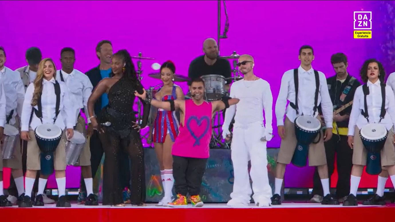 ¿Quién es Emmanuel Kelly? El artista que cantó en la final del Mundial ...