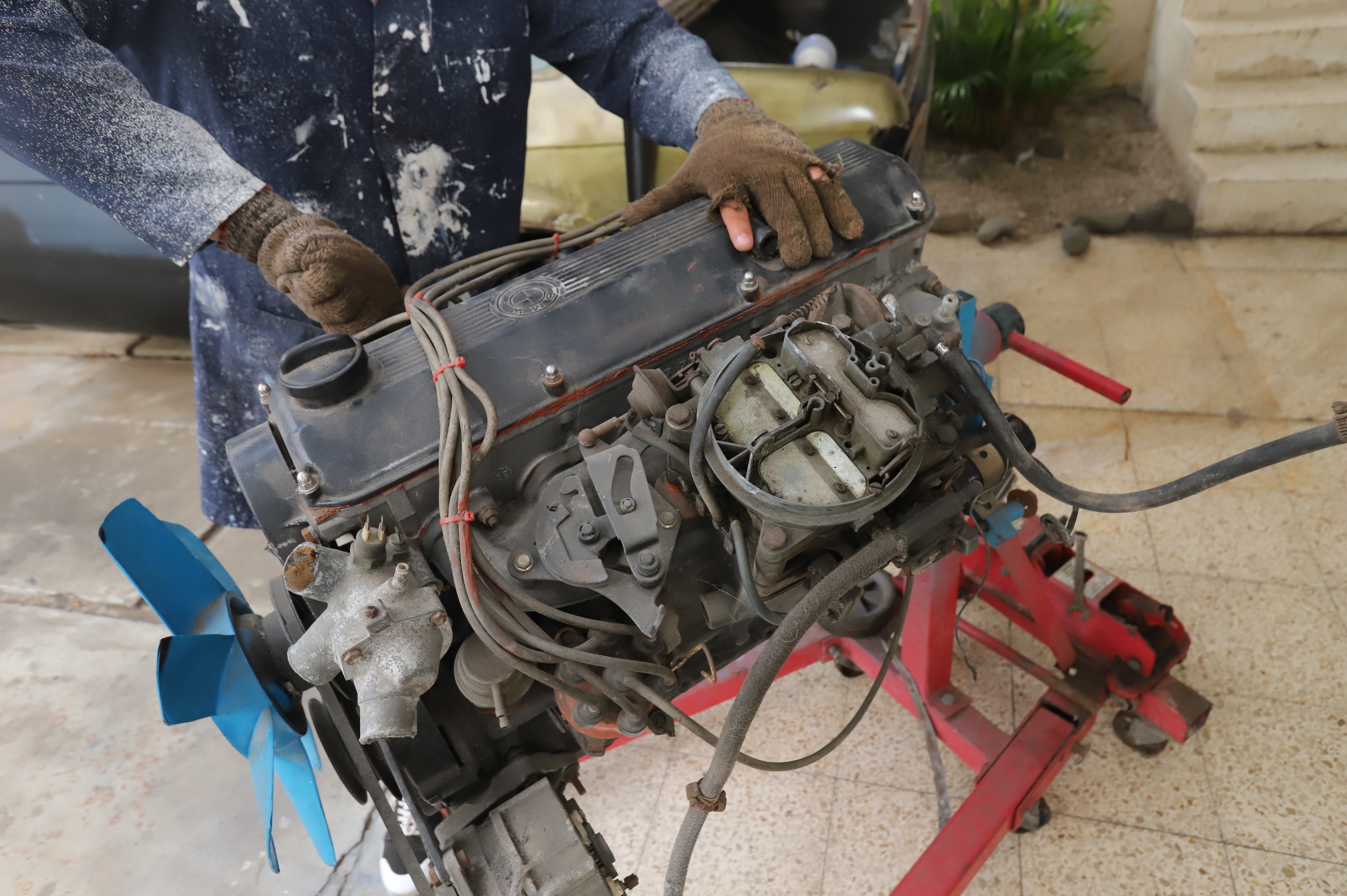 ¿Qué significa ‘bajar el motor’ del carro y cuánto cuesta la reparación?