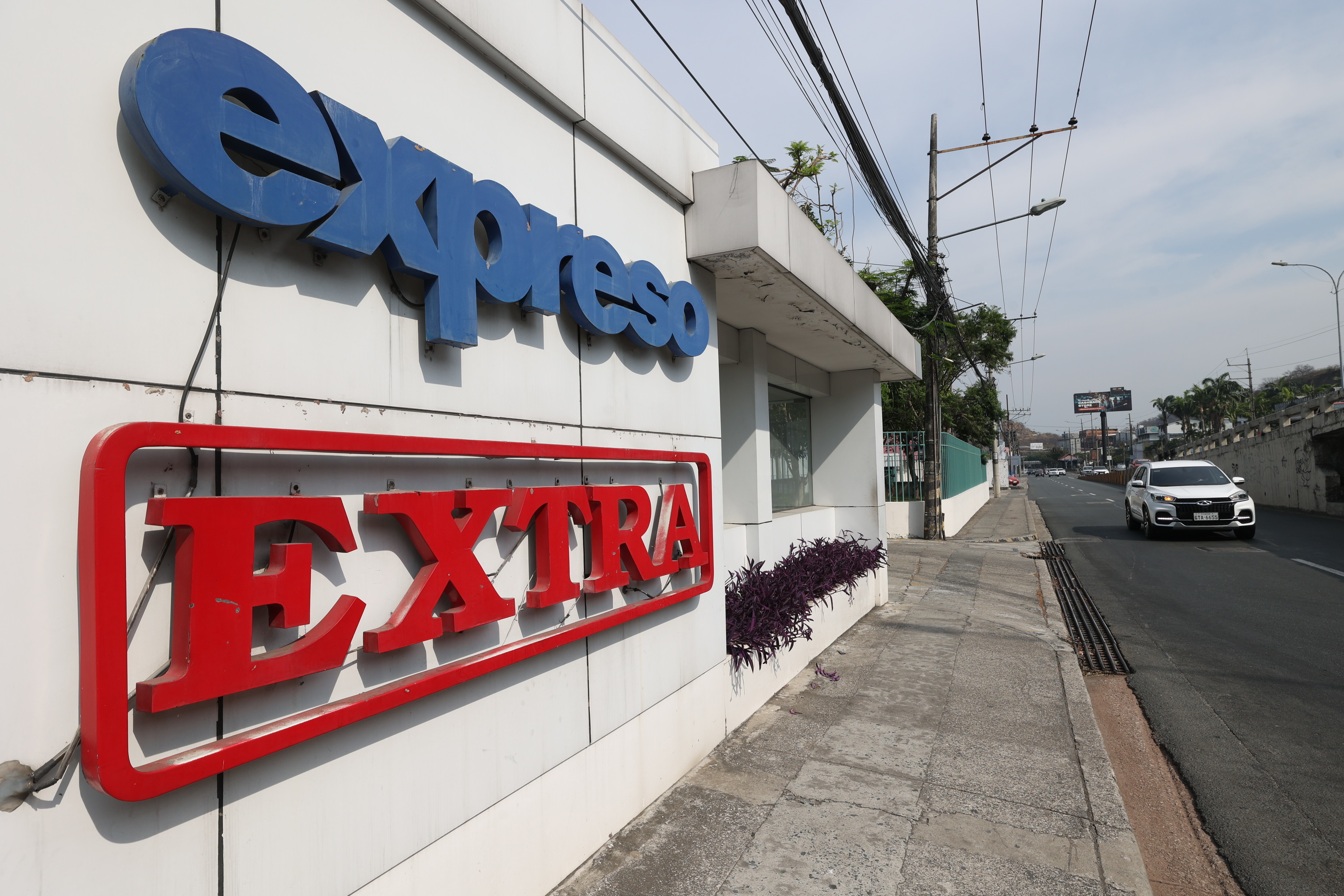 Expertos desmontan acusaciones contra Extra y Expreso