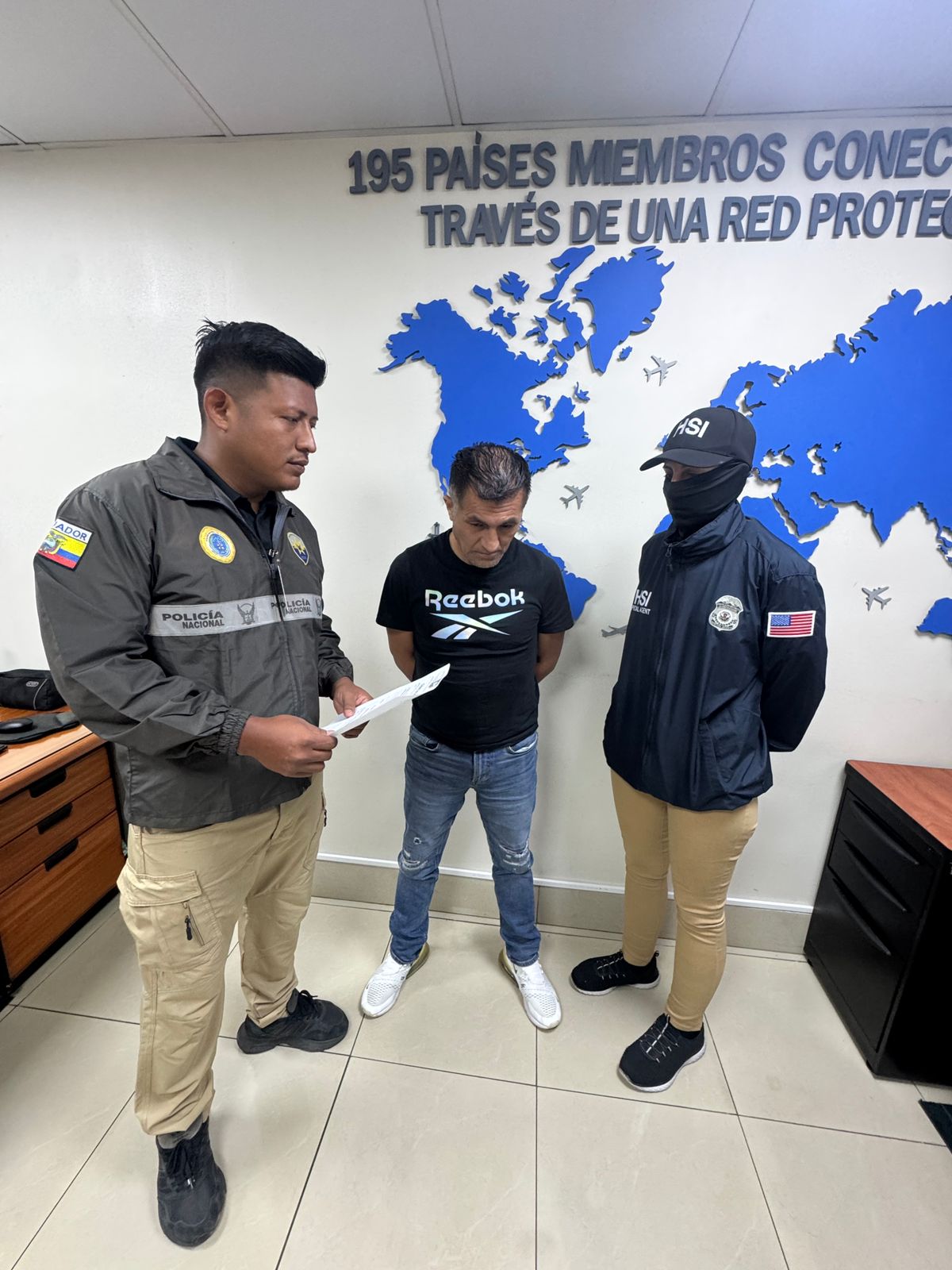 Más buscado por homicidio fue deportado desde EE. UU. y llegó a Guayaquil, ¿quién es?