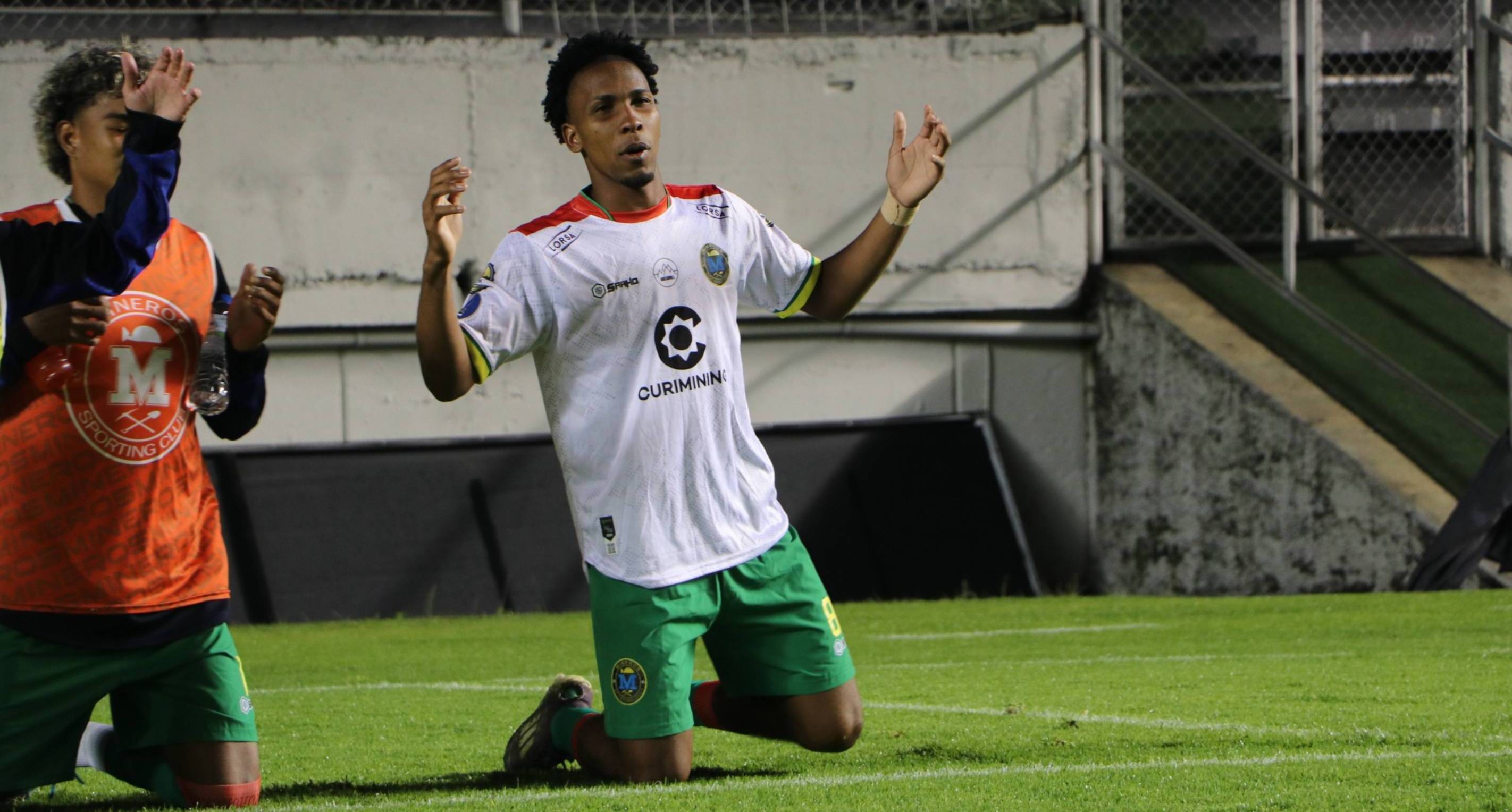 Ascenso nacional: May Laury Castillo ha jugado cuatro años con una ...