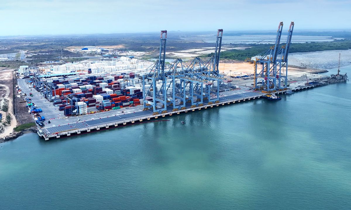 Puerto de Posorja crece: ampliación del muelle y nuevas acciones de ...
