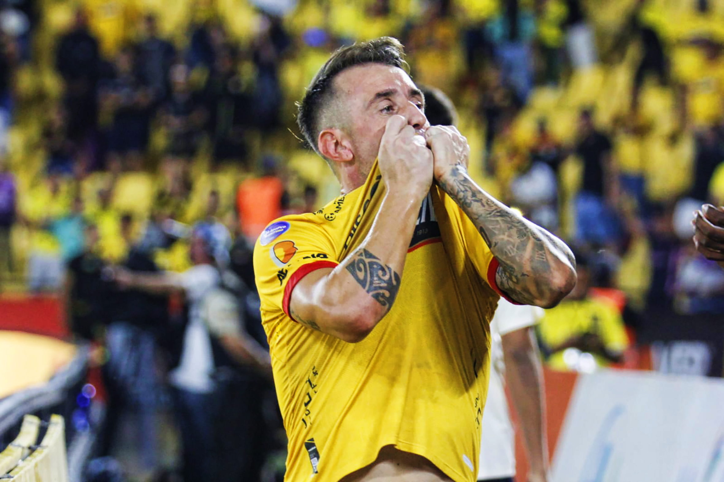 Así fue el golazo de Damián 'Kitu' Díaz que encendió las redes sociales ...