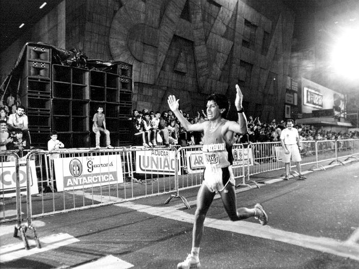 Rolando Vera y los 100 años de la San Silvestre: El Chasqui de Oro está ...