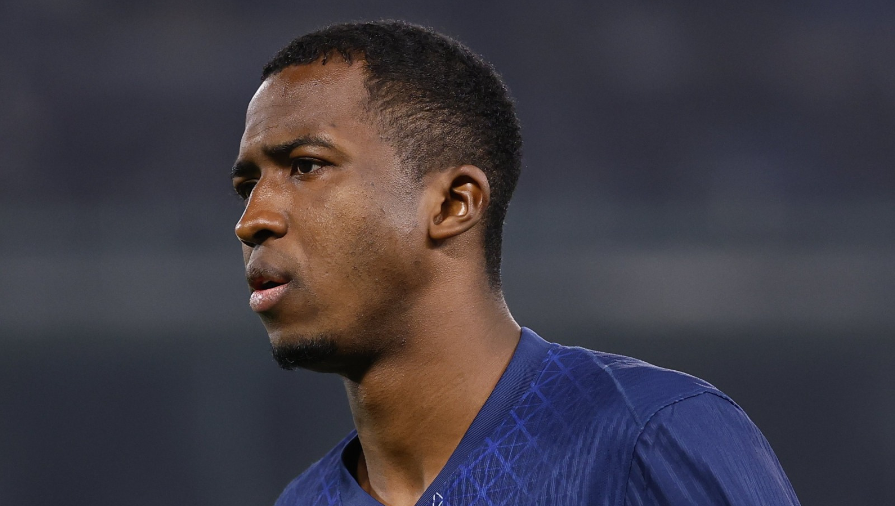 William Pacho, de villano a héroe con el PSG: Evitó la eliminación en ...