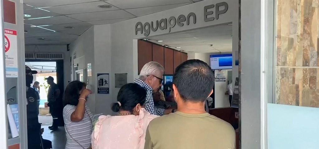 Cobro de tasa de basura en planillas de agua desata reclamos en Santa Elena