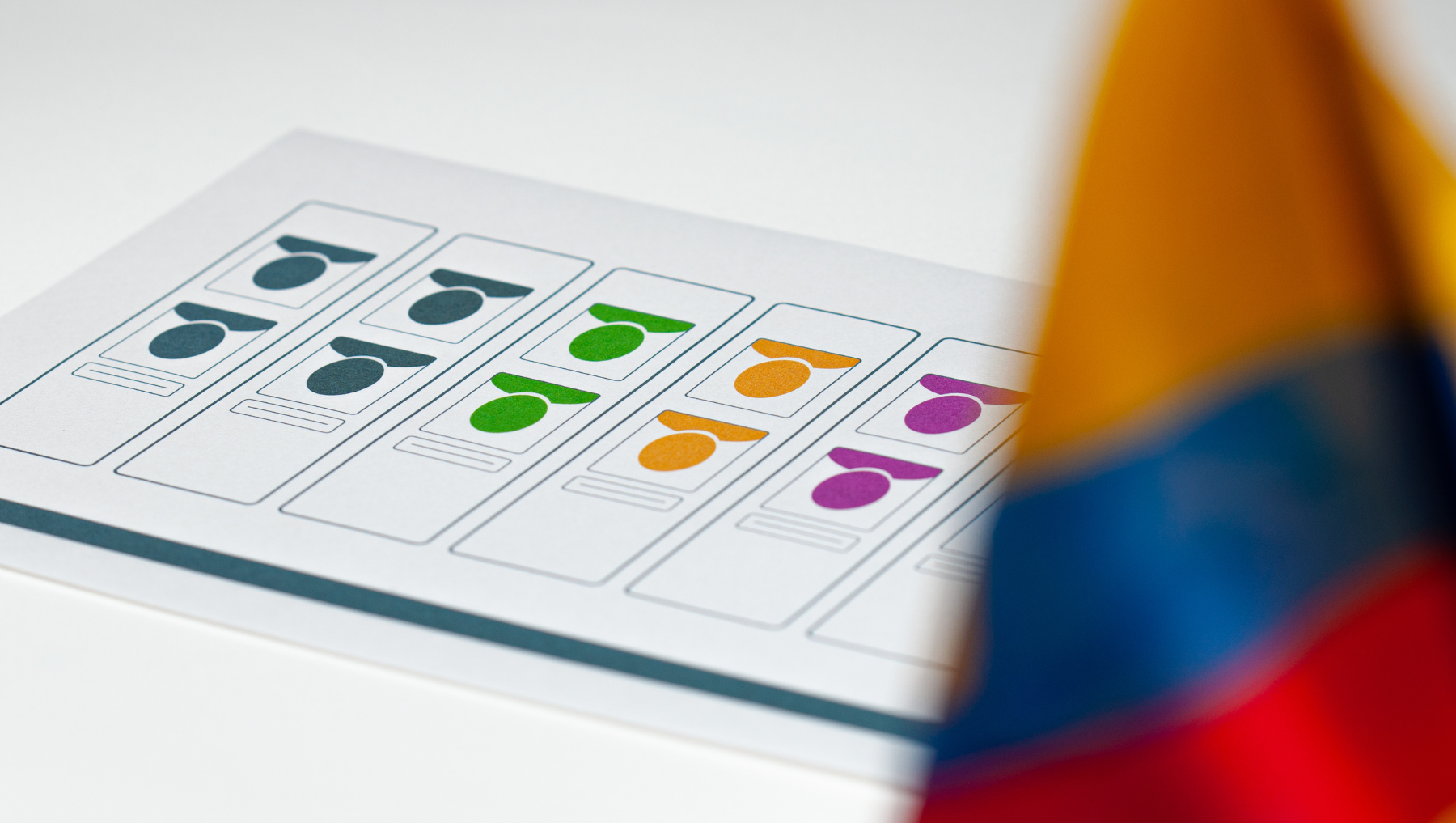 Elecciones al apuro y con receta: CNE adelanta comicios y crecen ...