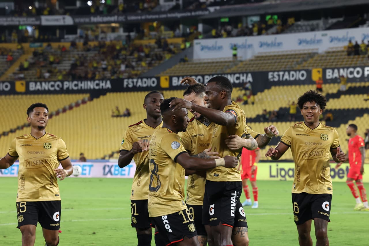 Todo igual para Delfín vs Barcelona SC: Día, hora y canales dónde ver ...